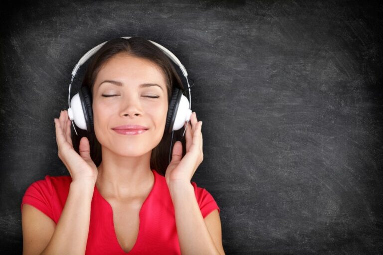 Visual Info Overload: Why More People are Turning to Audio (And What ...